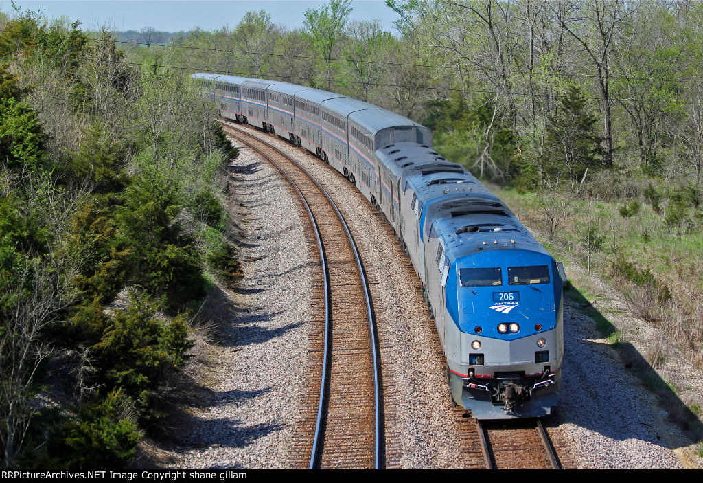 AMTK 206 Leads #4 EB out of La Plata Mo.